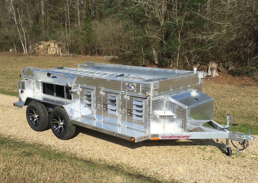 Dog Trailers - Wall 2 Wall Manufacturing