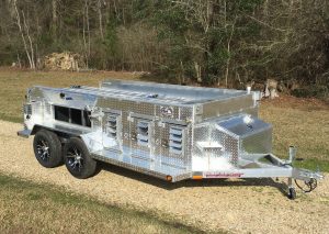 Dog Trailers - Wall 2 Wall Manufacturing